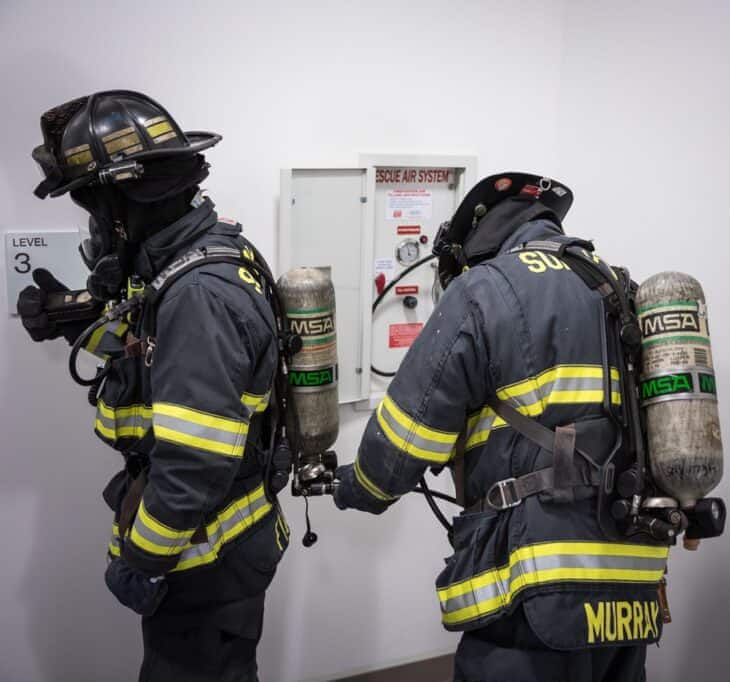 Firefighter Air Replenishment Systems For Rapid Air Refills